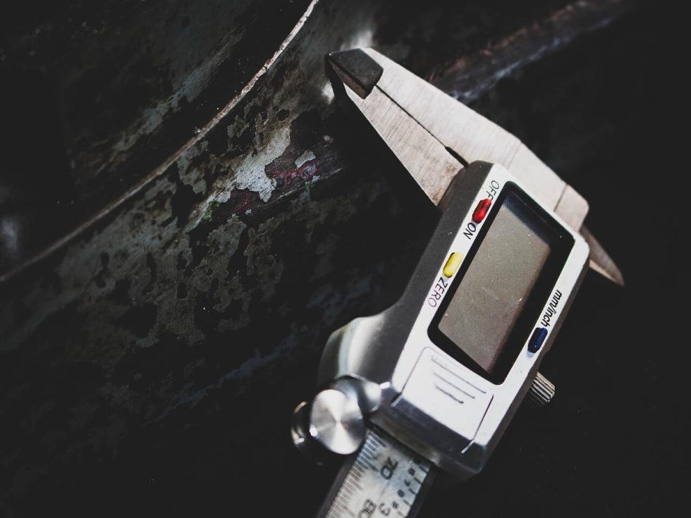 How to Use a Caliper Tool: A Step-by-Step Guide